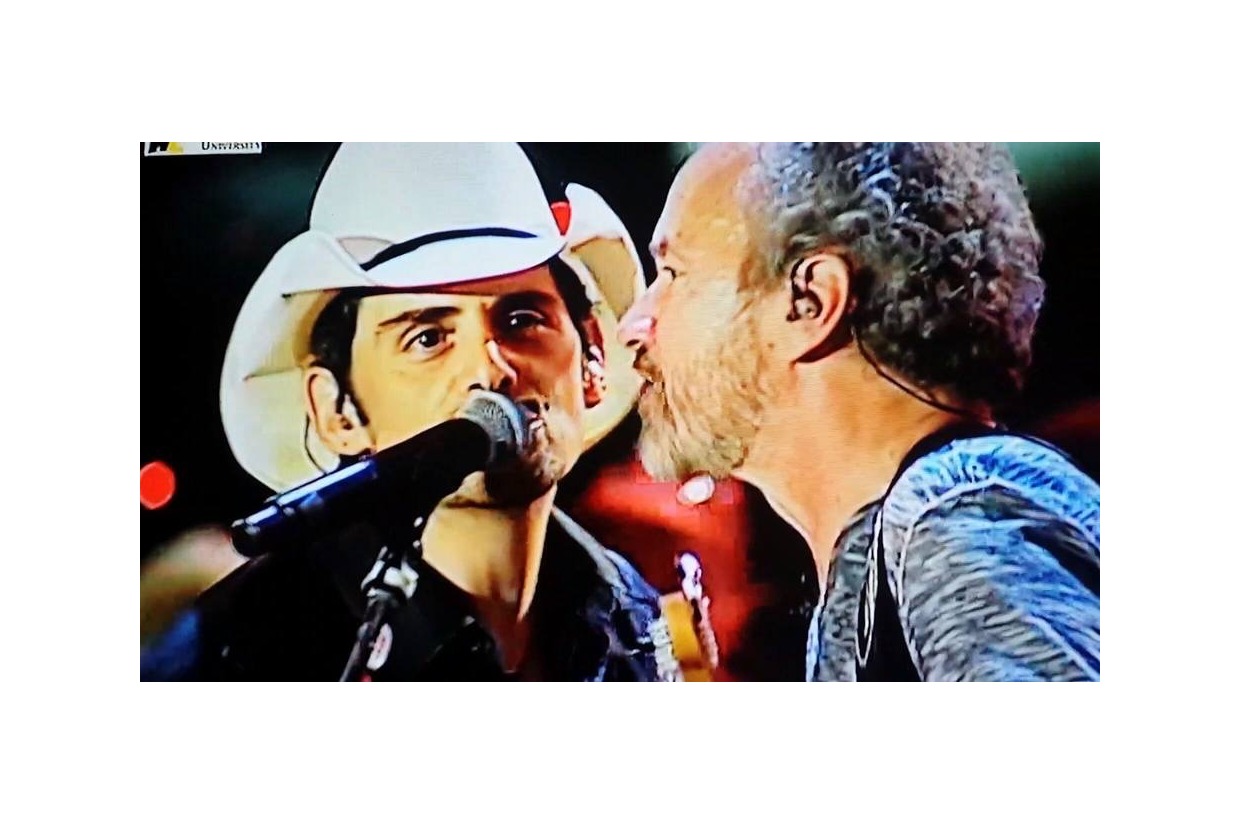 Roger Hoard (Brad Paisley) Virtual Guitar Lesson | YHTP Powerfully ...